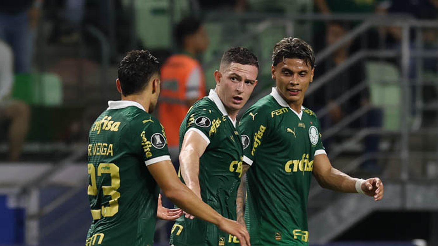 Meio-campista do Palmeiras é envolvido em troca por Claudinho, do Zenit ...